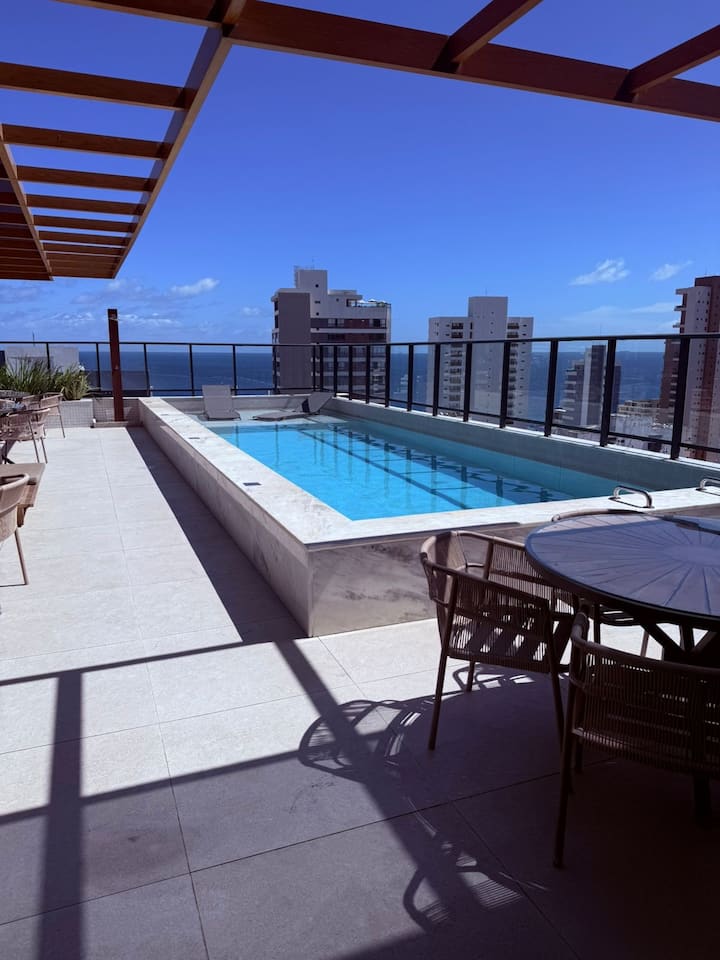Apartamento Moderno Com Varanda Na Barra - Barra