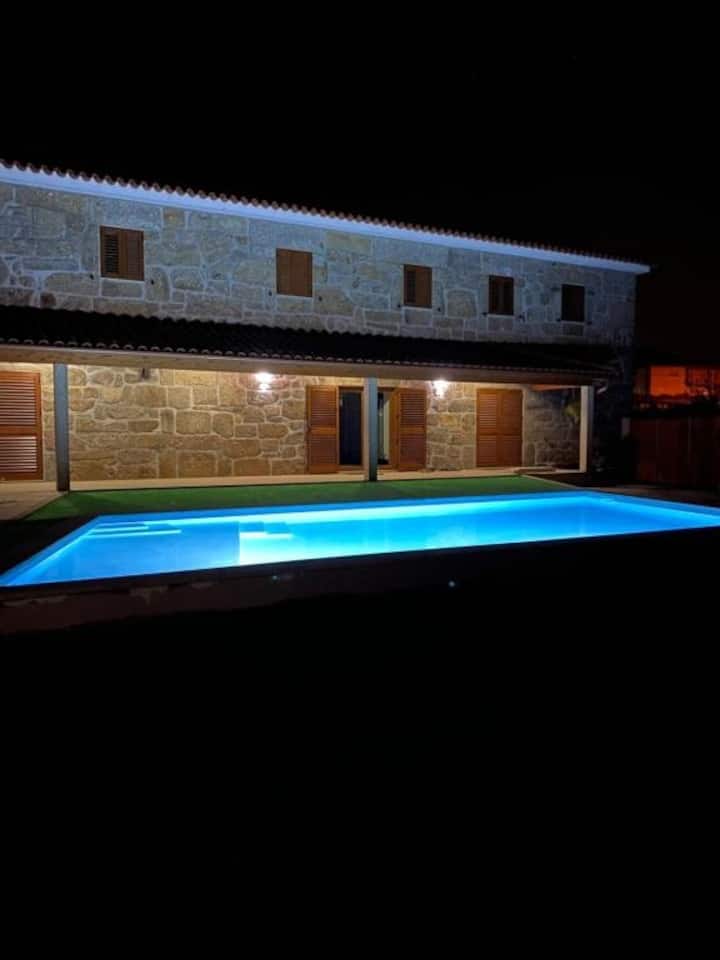 Quinta De Louriz - A Tua Casa Longe De Casa! - Castelo de Paiva