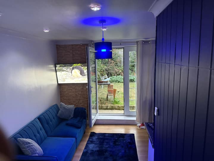 Studios - Saint Albans