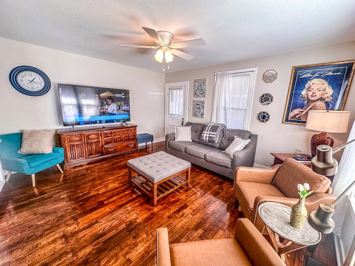 Downtown/uptown 2br/2ba Sleeps 6 - Hot Springs