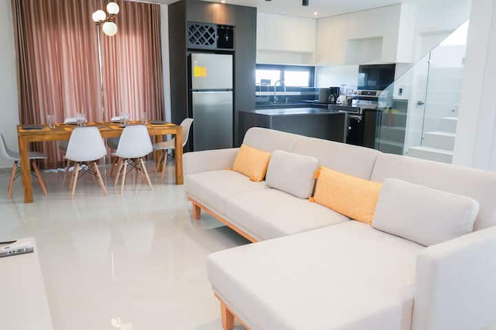 A 10 Min Del Aeropuerto | Segu. 24/7 | Wifi Rápido - Comayagua