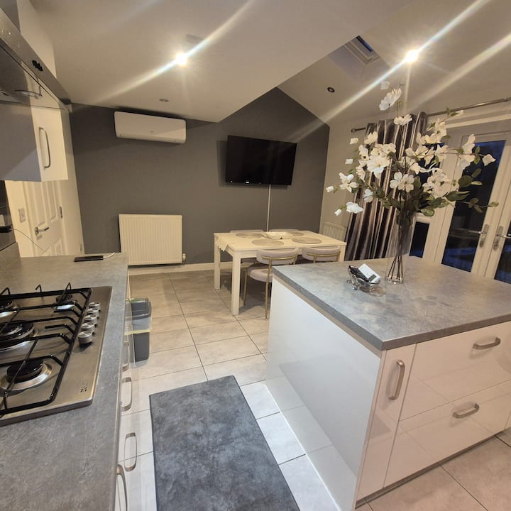 Prime House By Kate Luxe - Peterborough, Royaume-Uni