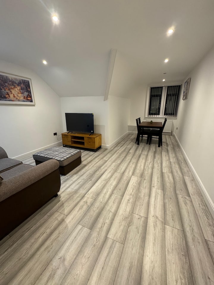 Whitford Living 2 - Tynemouth