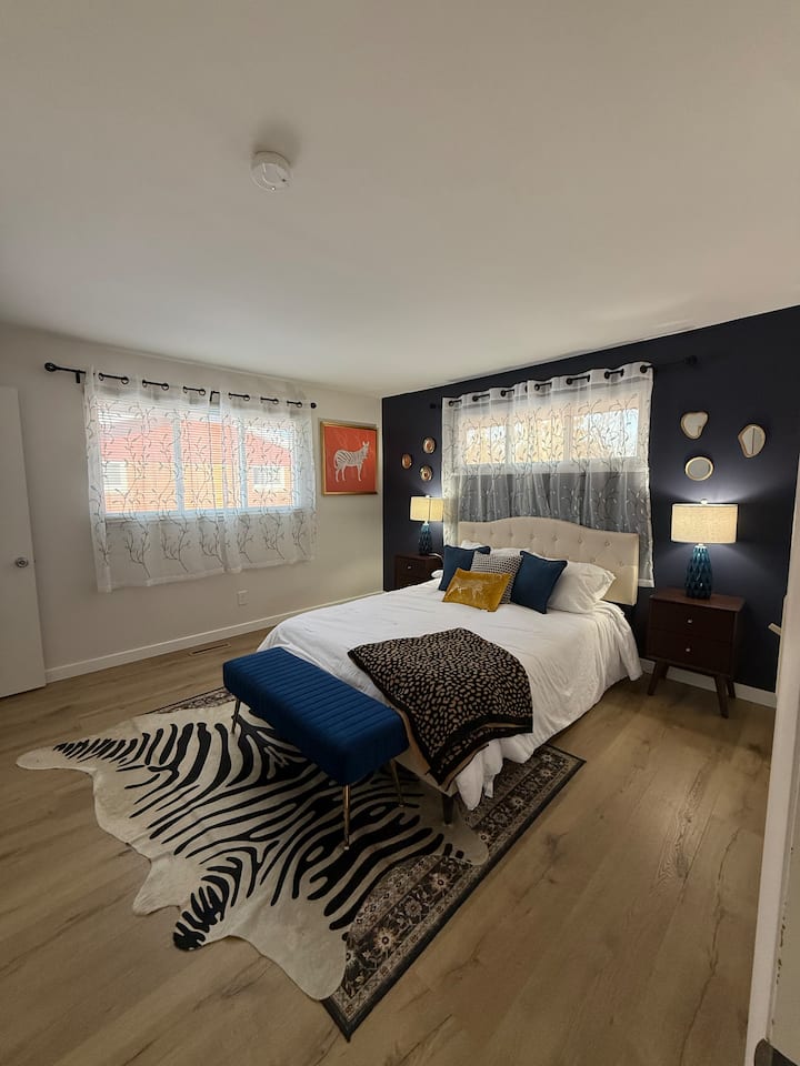 The Golden Safari - Mishawaka, IN