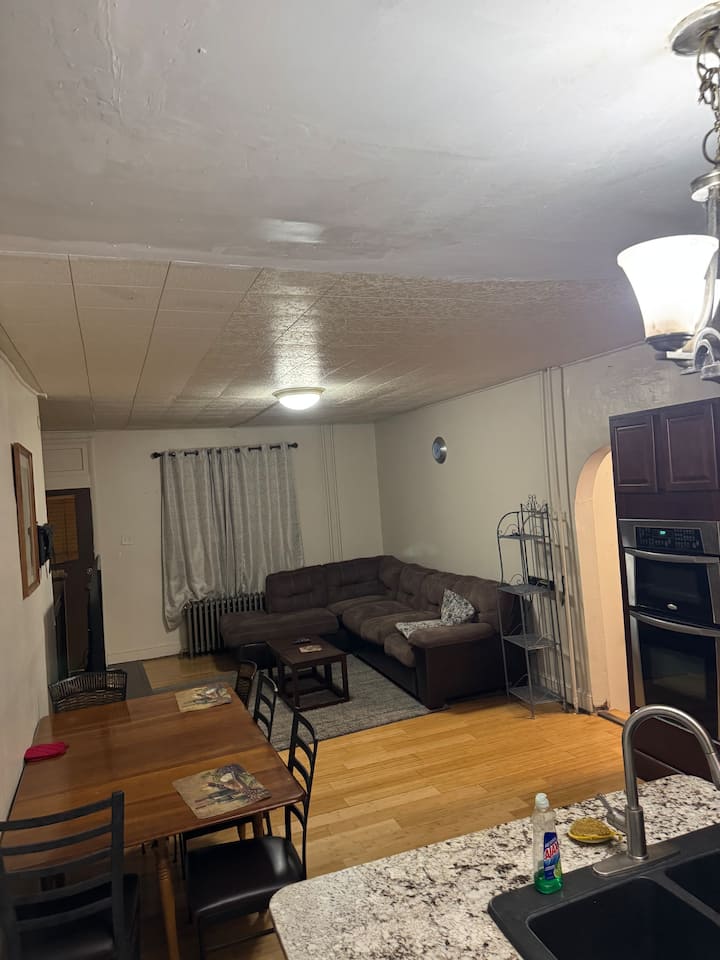 Cozy In Catty - 艾倫敦