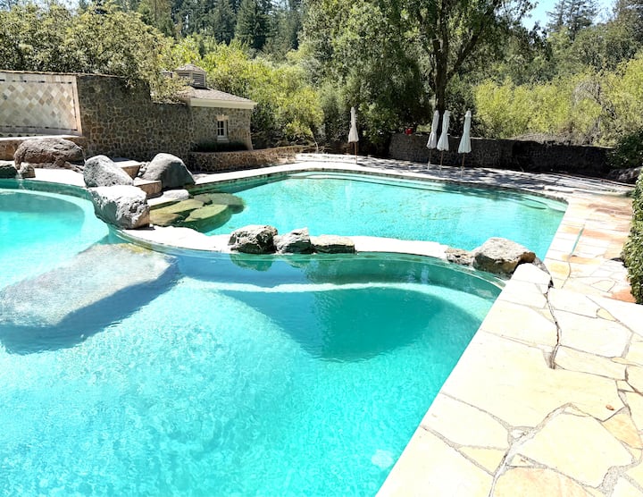 La Cachette Florale - Sebastopol, CA