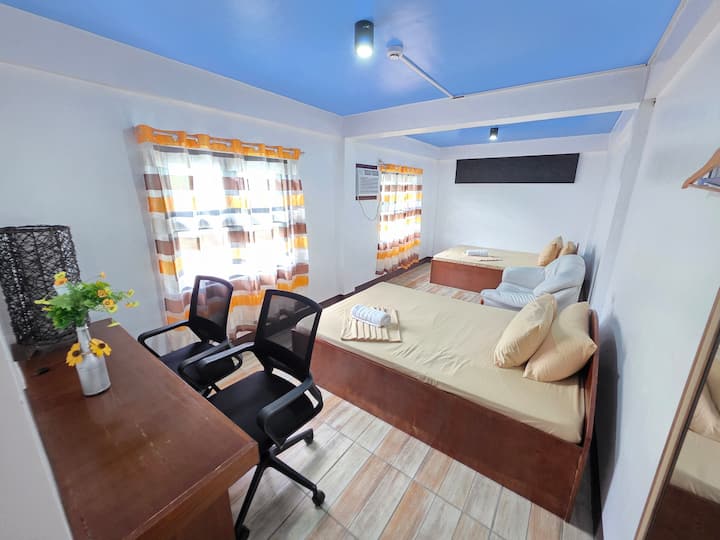 Room #3 W/ Pool And Beach Access! - Tiwi