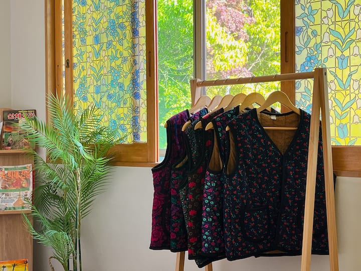 충남 촌캉스 용봉산장 - South Korea