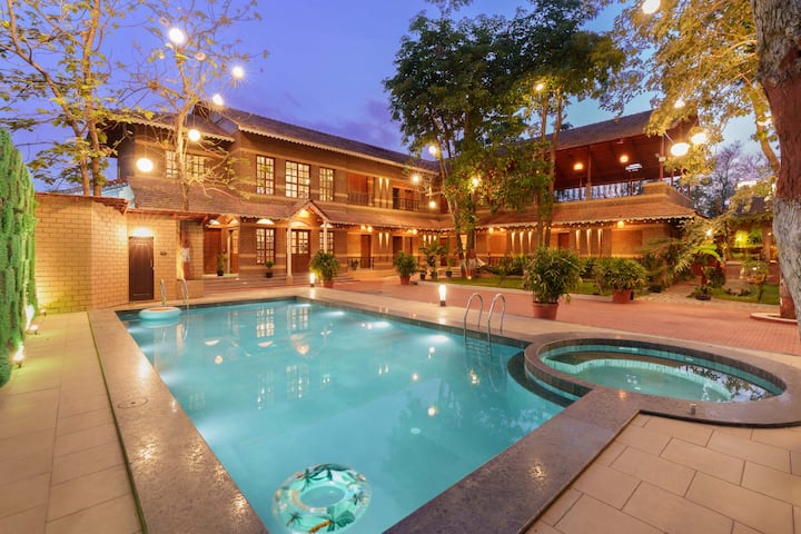 Sajan Brick Mansion - 7 Bedroom Private Mansion - Wada