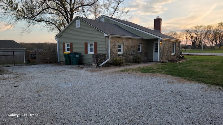 Slice Of Heaven - Parkville, MO