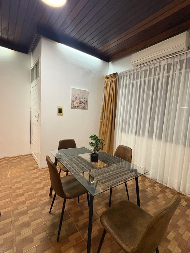 Casa Céntrica 5 Hab. Plaza Armas/ac/wifi, 12 Pax - Iquitos