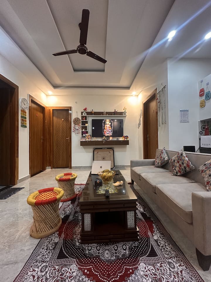 Luxury 2 Homes | Ganga & Himalayan Views  14 Guest - Rishikesh