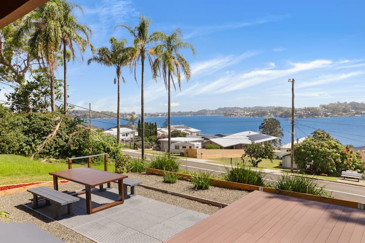 Sealand Style & Scenery - Newcastle