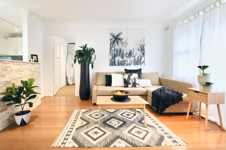 Coastal Stay | 500m To Beach & Cronulla Centre - Carlton