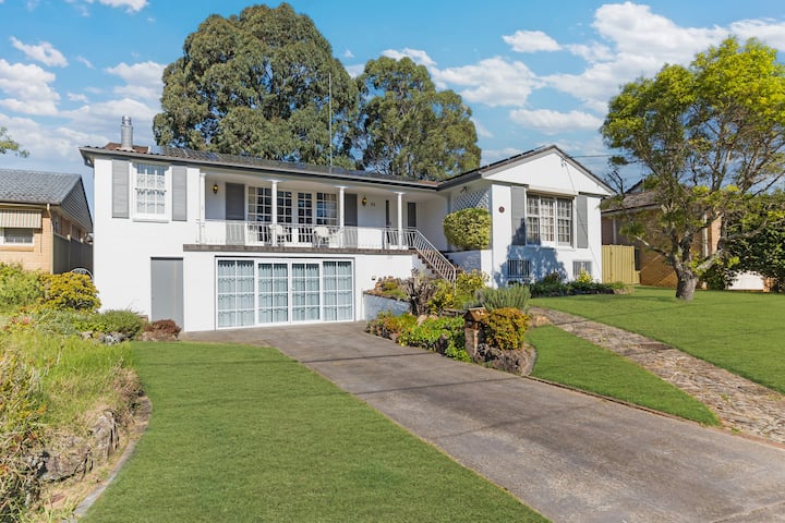 Baulkham Hills Warm 4br House Family/gathring/park - Blacktown