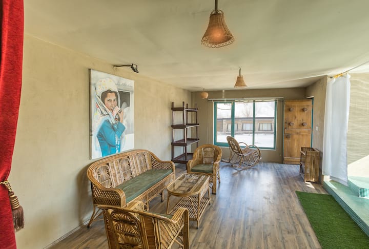 2 Br Ultra Luxury Villa, Lawn & Firepit In Nubra - Nubra Valley
