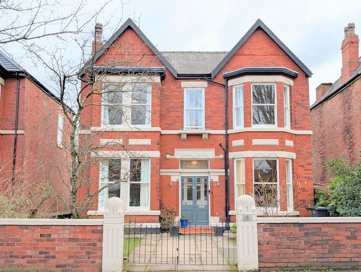 Victorian Retreat Near Royal Birkdale & Southport! - Southport