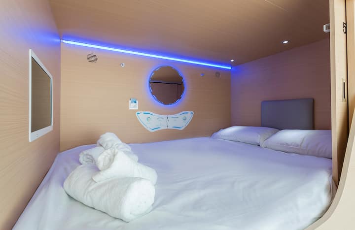 Urban Cube Hostel Sevilla | Cápsula Doble - Seville