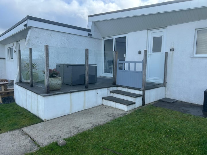"Number 25" A Family Friendly Coastal Chalet - Widemouth Bay