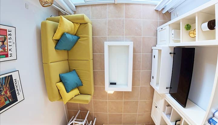 Pablo's House - Oliva