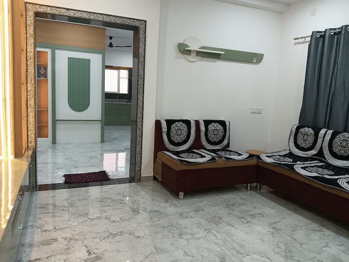 Jay Vijay Luxury Stay - Solapur