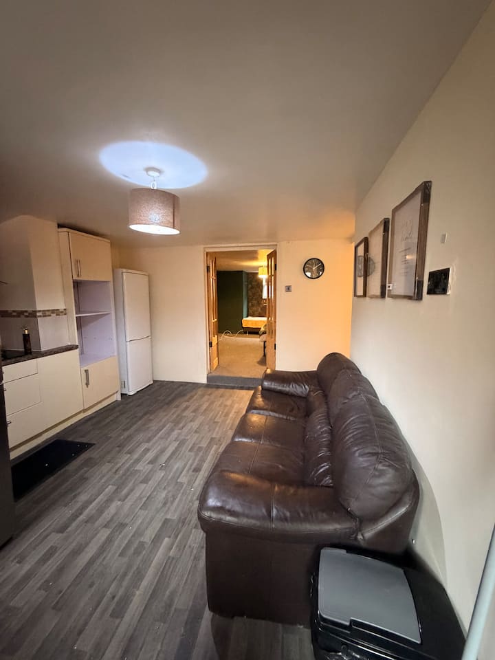 Two Bedroom Flat W Your Own Kitchen And Bathroom - Leeds Arts University