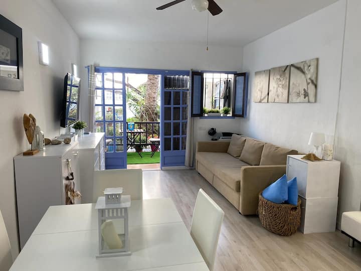 Pequeño Y Práctico Estudio A Metros Del Mar - Alcossebre