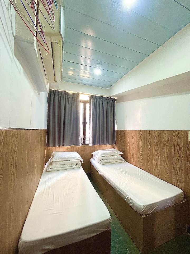 Cozy Simple Guesthouse In Mongkok Busy Area - North Point