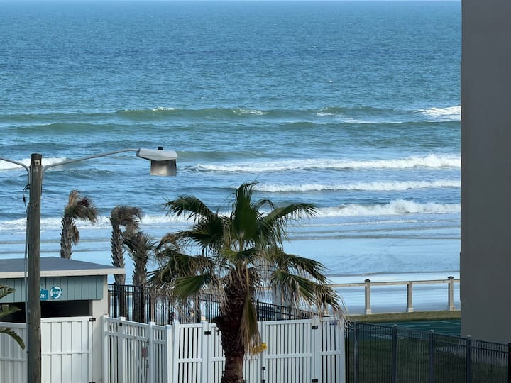 Relaxing 1bd/1ba Condo - New Smyrna Beach - New Smyrna Beach, FL