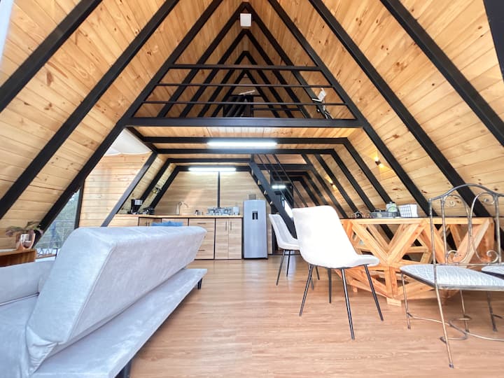 Cabaña Alpina Con Encanto|ciudad-naturaleza/6 Pax - Cuenca