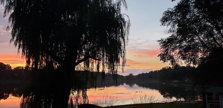 Cozy Lakefront Cottage - Sturgis, MI