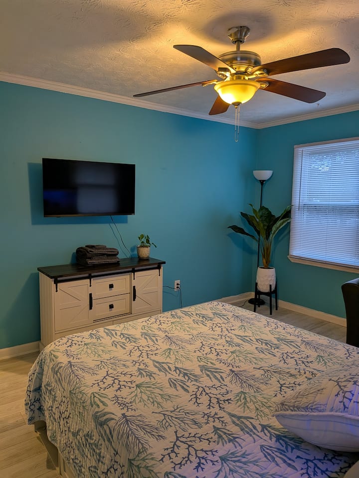 The Beach Suite At Mother Earth's Heal Inn - Riverdale, GA