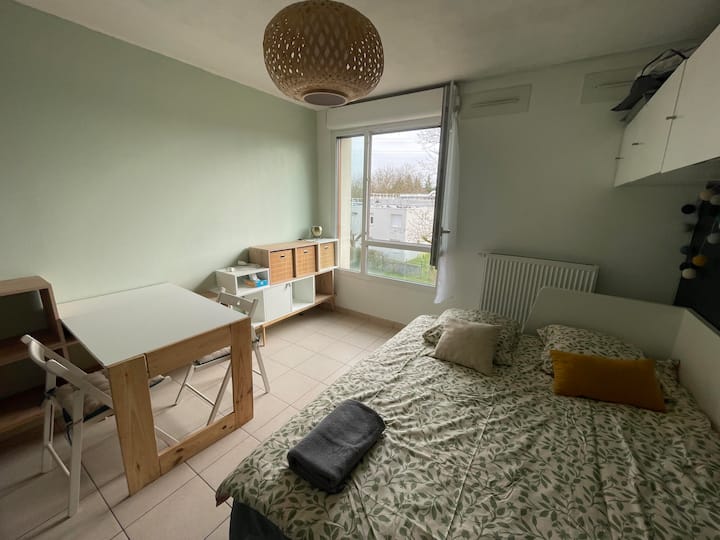 Studio Idéal Location Moyenne Durée - Cenon