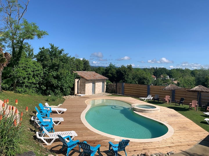 Gîte "Les Magnans" Mas Les Teyssiers Avec Piscine - Grospierres