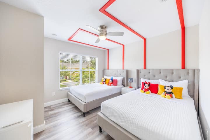 4 Bd/3ba Sleeps 10! Villas At Seven Dwarfs(23-102) - Kissimmee, FL