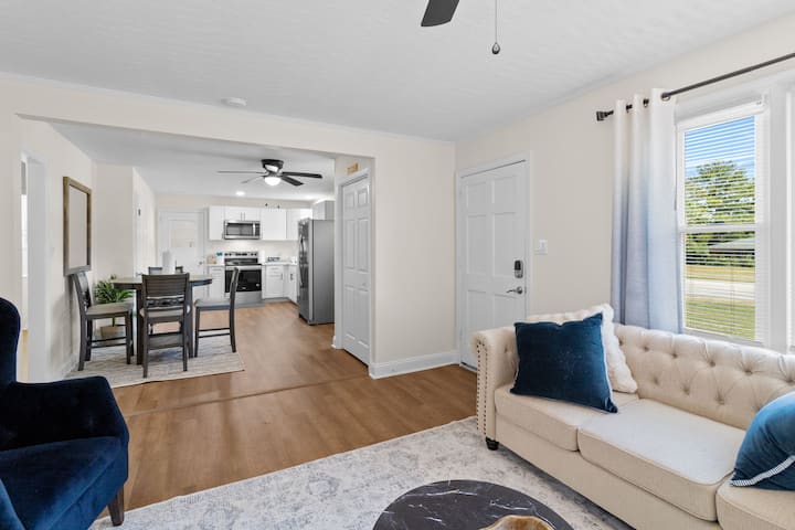 Close To Heart 3 Br/2bath Home - Fayetteville, NC