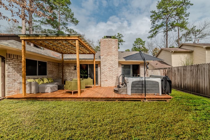 4br Luxury Retreat | 3ba + Hot Tub - Woodlands - The Woodlands, TX