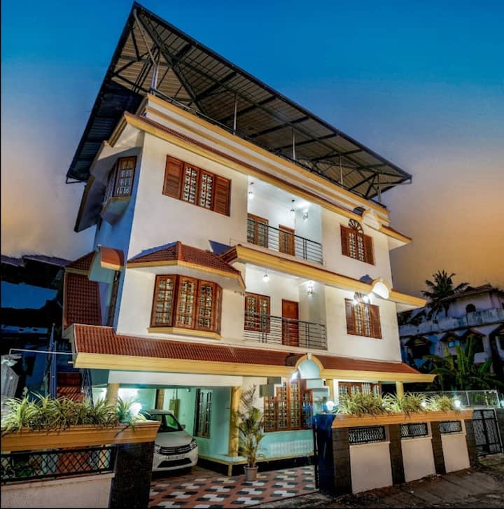 Lm Residency 6 Ac Rooms Nr Medical College Ullor - Thiruvananthapuram