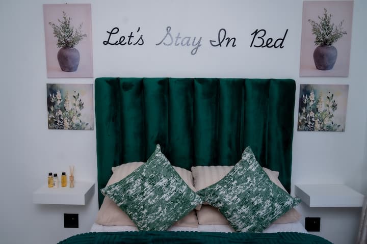 22 On End Luxurious & Modern Yet Private Escape - Centurion