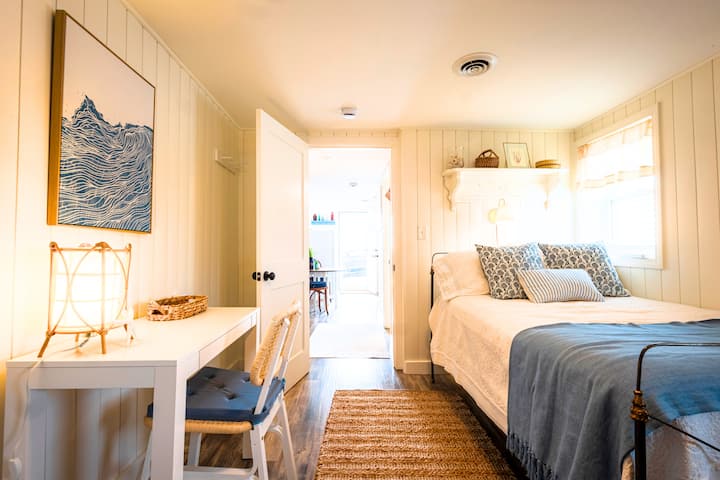 Cozy Plum Island Waterfront Sanctuary - Newburyport, MA