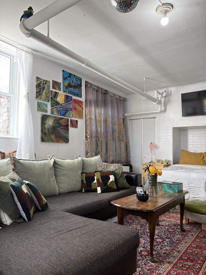 The Mountain Muse | Private Artsy Studio - Bear Mountain, NY