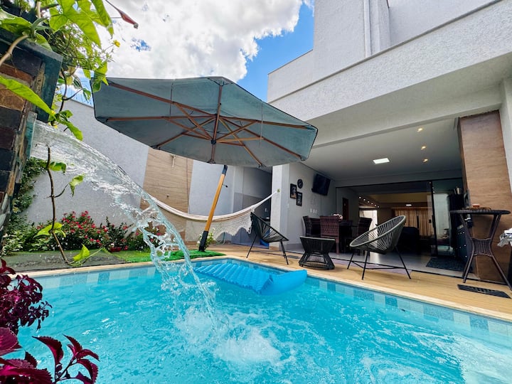 Casa Alto Padrão ÁRea Gourmet | Piscina Com Hidro - Goiânia