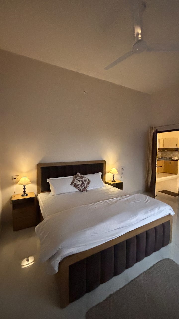 Calm Airport Homestay | Spot Aeroplanes W View - Uttarakhand