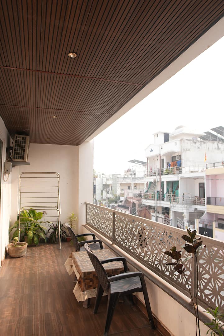 The Reunion - Kanpur