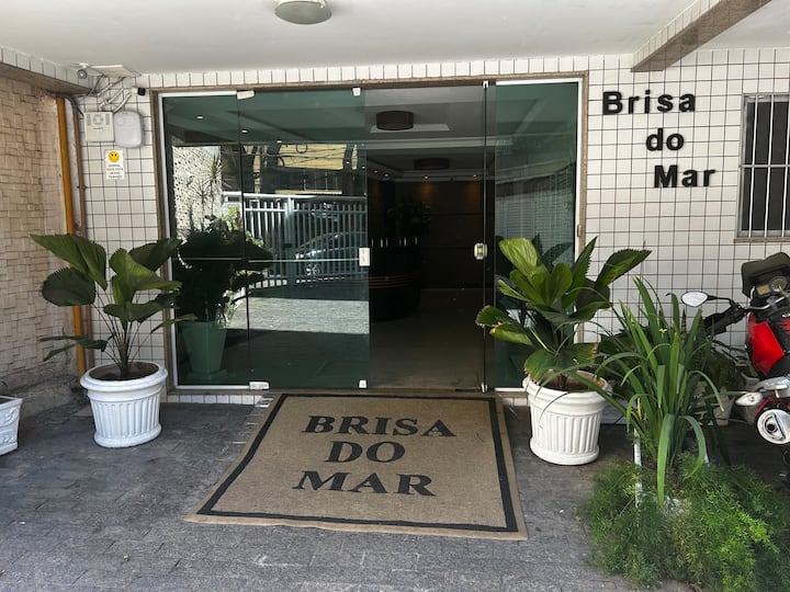 A 2 Min A Pé Da Praia | 1q C/ Ar + Sofá-cama - Recreio