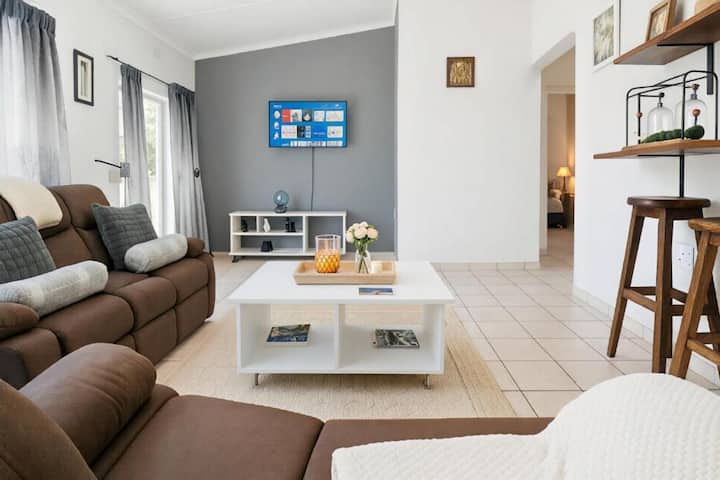 Thestonenook Your Private Self-catering Retreat - Eswatini