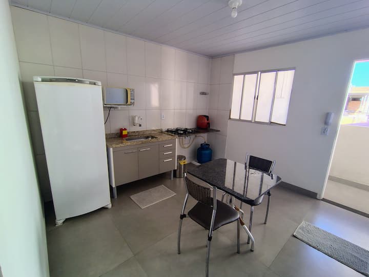 Kitnet 201 Próximo A Praia E Ao Shopping Boulevard - Vila Velha