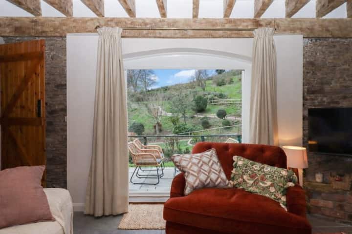 Cosy Cottage With Log Burner In Dartmouth - 다트머스