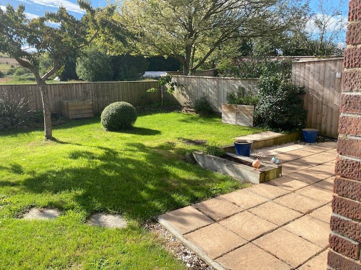 Home From Home In Deepest Wiltshire Countryside. - Devizes