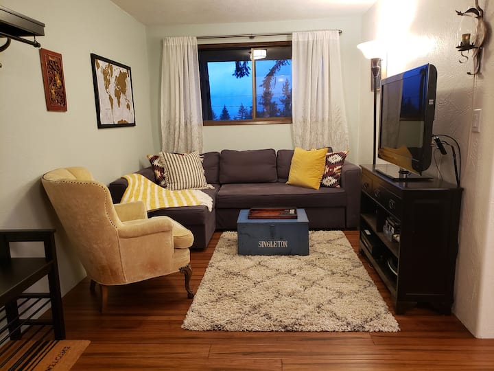 Sw Hills Retreat With A View - Eugene, OR